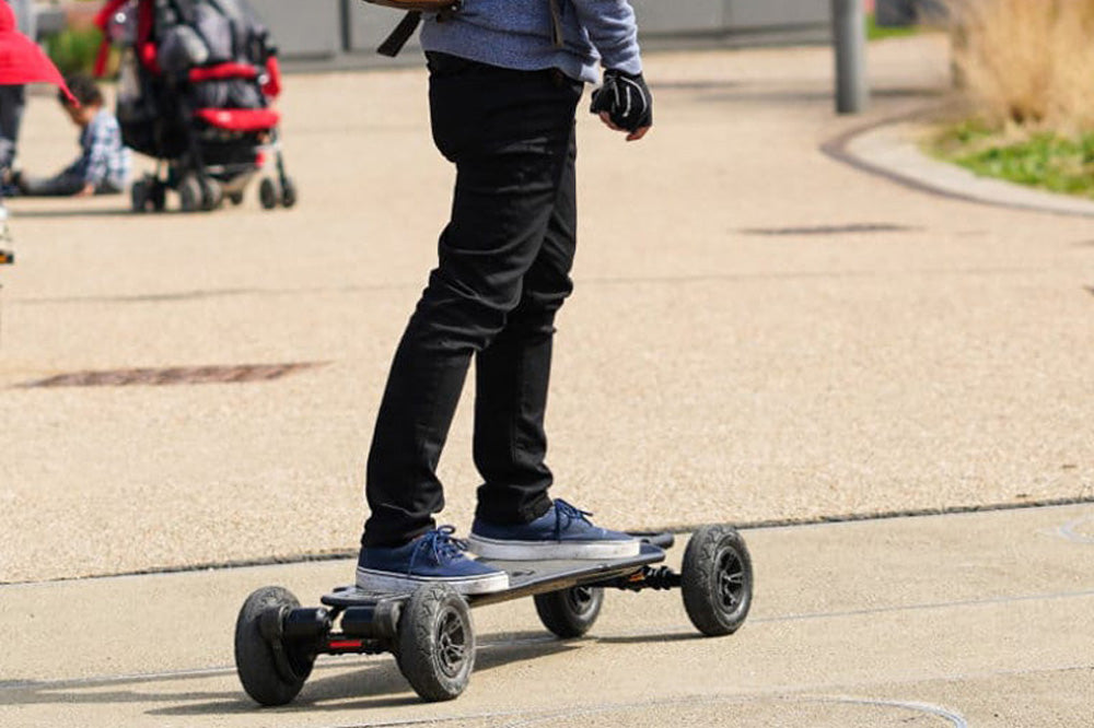 Advantages of Motorized Skateboard - Veymax
